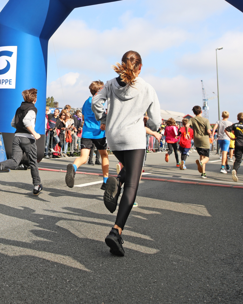 Stadtwerke run & roll City 2022 | Vom Kesselbrink durch die Stadt